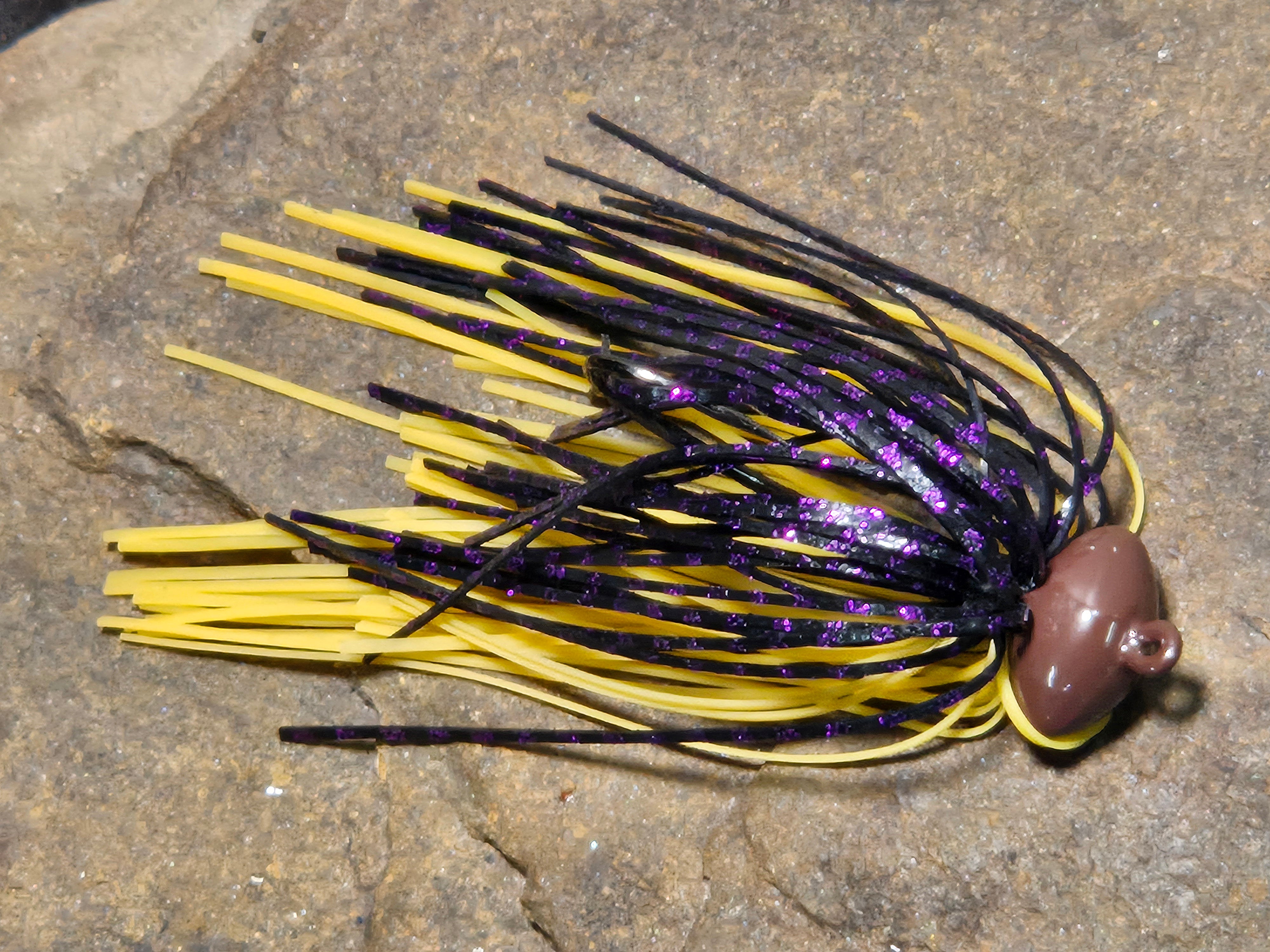 Mimic Ledge Hopper 3/8oz Hologram PB&J – Mimic Baits Company